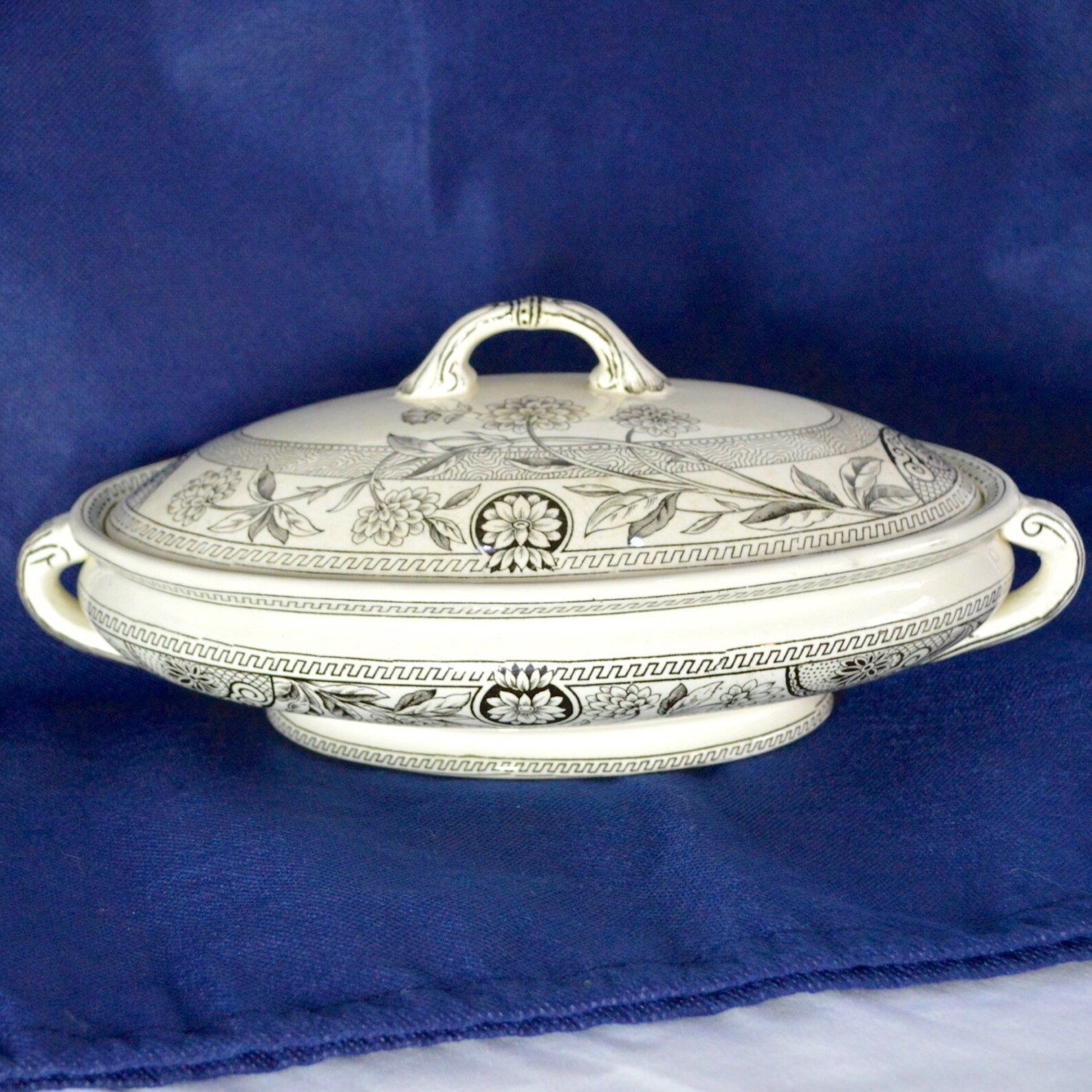 Antique Victorian Booths Tureen – Aesthetic Sandringham Pattern, Black ...