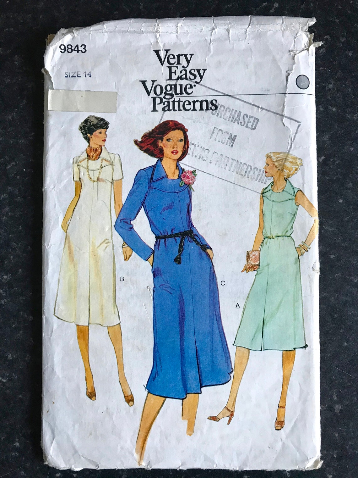 1970s Very Easy VOGUE 9578 Vintage Paper Sewing Pattern Classic A-line ...