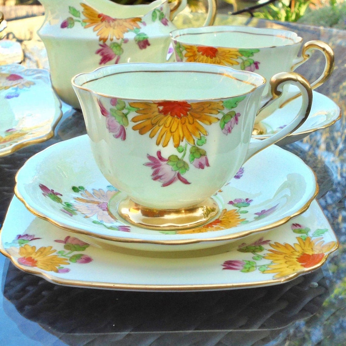 New Chelsea Art Deco Tea Trio Chrysanthemum Flowers Matching - Etsy Canada
