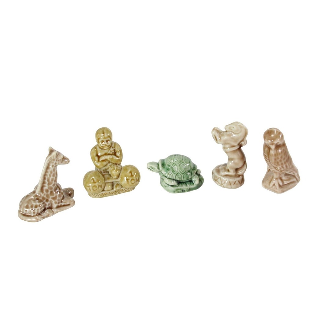 Wade Figurine Lot Turtle Horse Giraffe Eagle Hawk Strong Man 66461 - Etsy