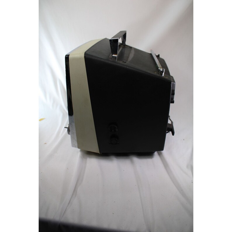 Sony Solid State TV 950 Vintage Portable 89986 - Etsy