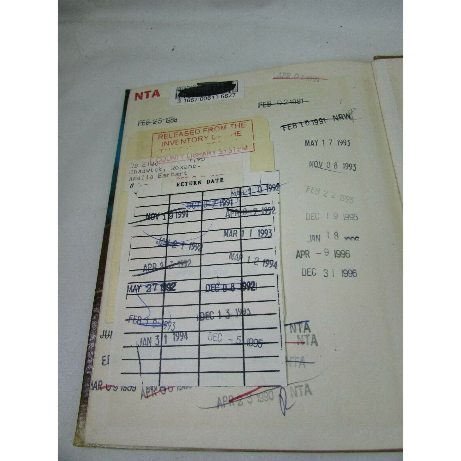 Amelia Earhart Aviation Pioneer by Roxane Chadwick HC 1987 52409 - Etsy