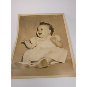 Vintage Baby Photograph 1940s Studio 30428 Infant Girl - Etsy