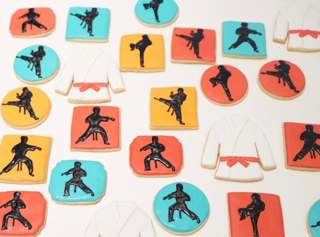 Karate Theme Icing Cookies /karate Robe / Customizable Party Cookies - Etsy