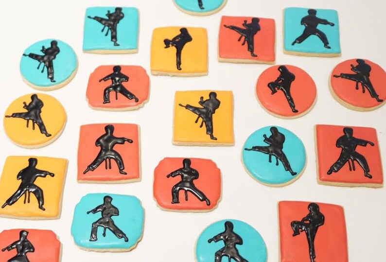 Karate Theme Icing Cookies /karate Robe / Customizable Party Cookies - Etsy