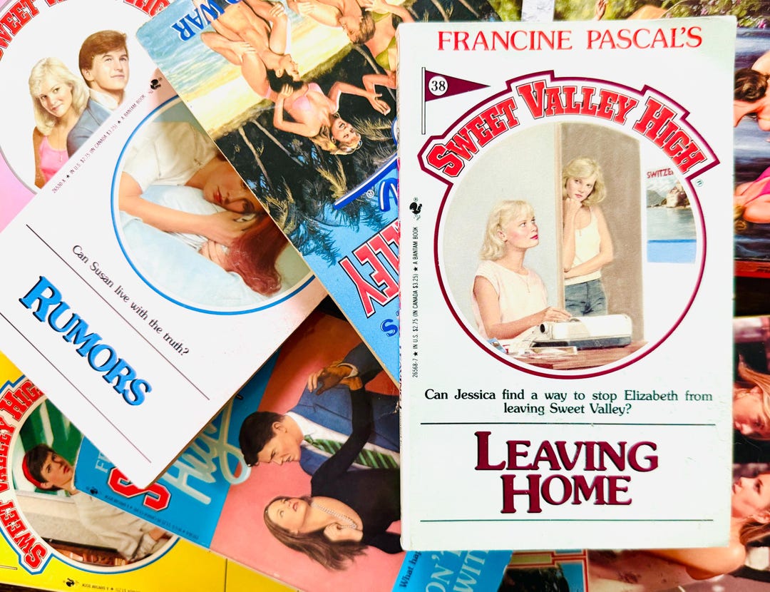 Vintage Sweet Valley High / University Books by Francine Pascal — Build ...