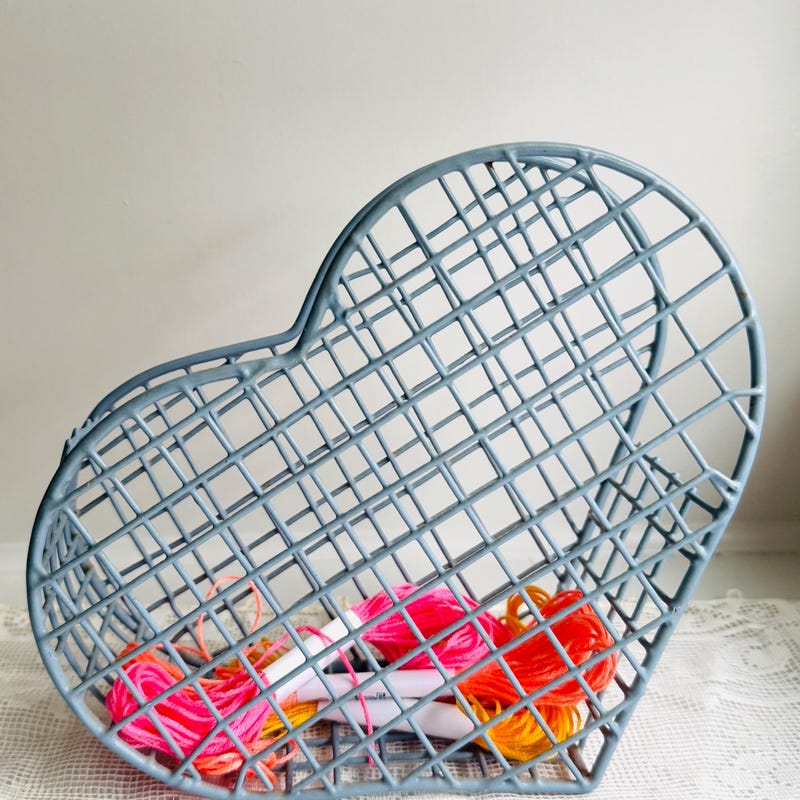 Wire Heart Basket - Etsy