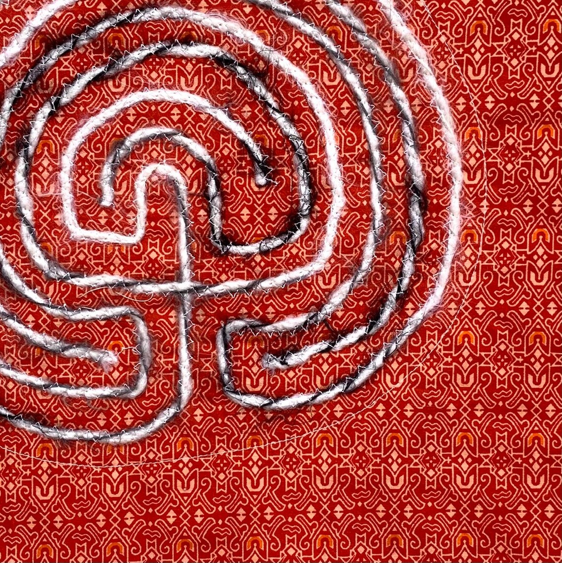 Finger LABYRINTH Quilted Lap Labyrinth Persimmon Color SALE - Etsy
