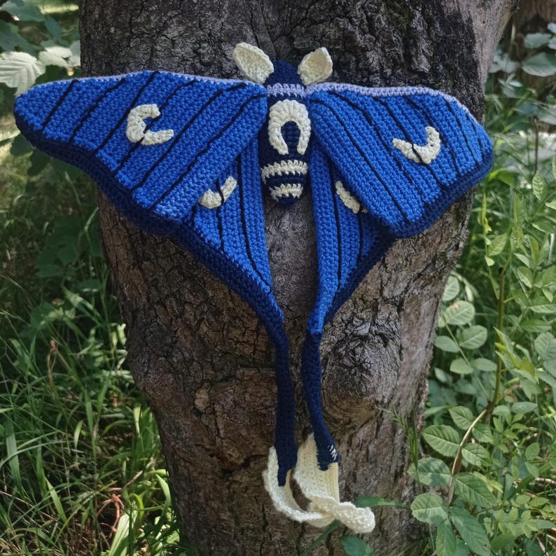 Myra the Moon Moth Crochet Pattern - Etsy