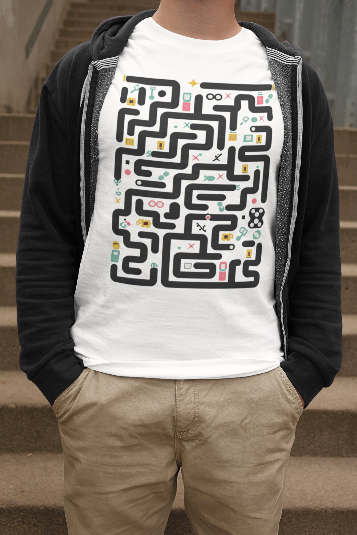Virtual Maze Gamer T-shirt, Fun Digital Puzzle Graphic Tee, Labyrinth ...