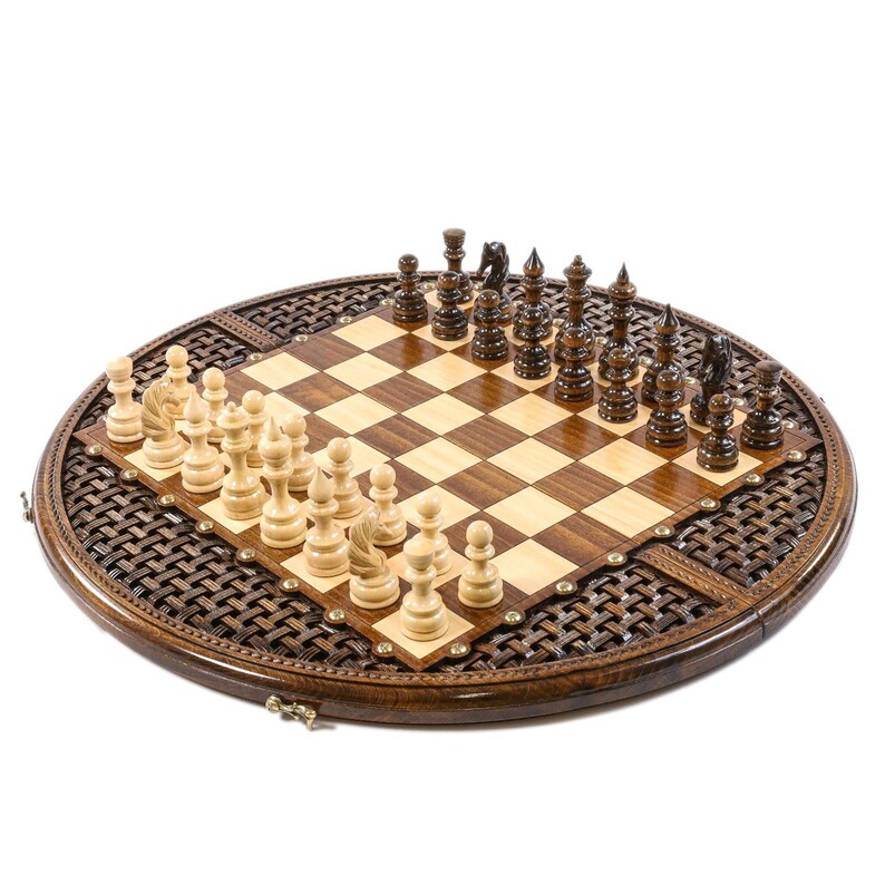 Handcrafted Wooden Circle Chess Set / PERSONALIZED - Etsy