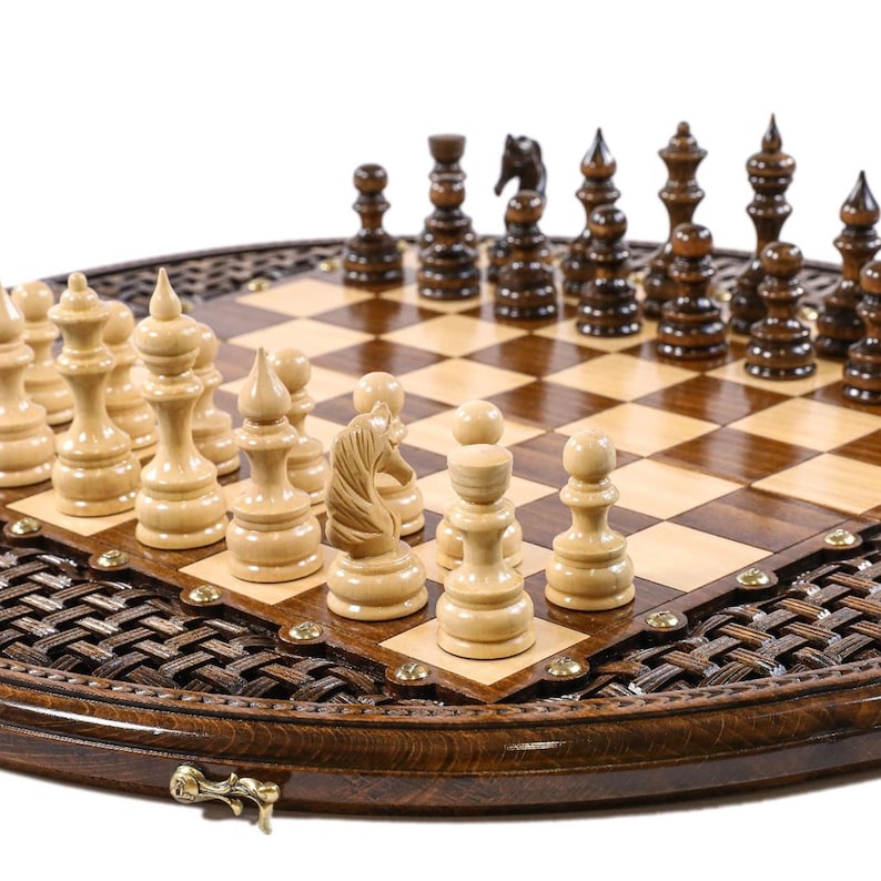 Wooden Chess Set - Round Chess Board - Etsy