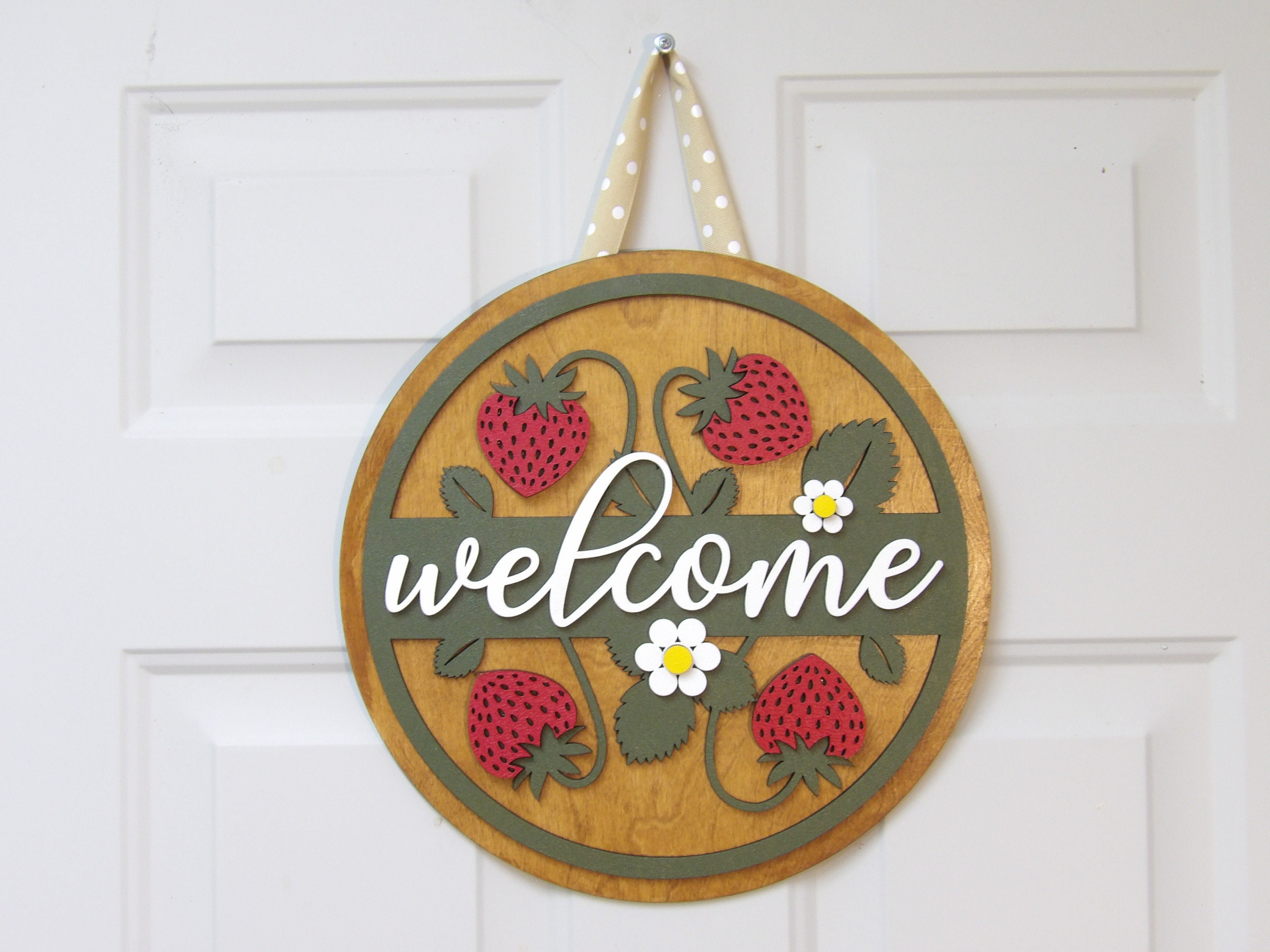 WELCOME STRAWBERRIES SIGN / Door Hanger / Flowers / Cabin Decor ...