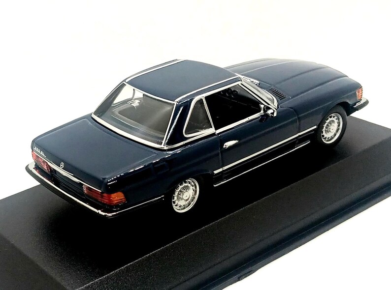 Mercedes 350 SL Hardtop R107 - Blue ( 1974 ) Modelcar by Minichamps ...