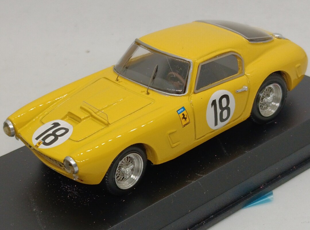 Ferrari 250GT SWB No.18 Le Mans 1960 Modelcar by TOP Model, Scale 1/43 ...