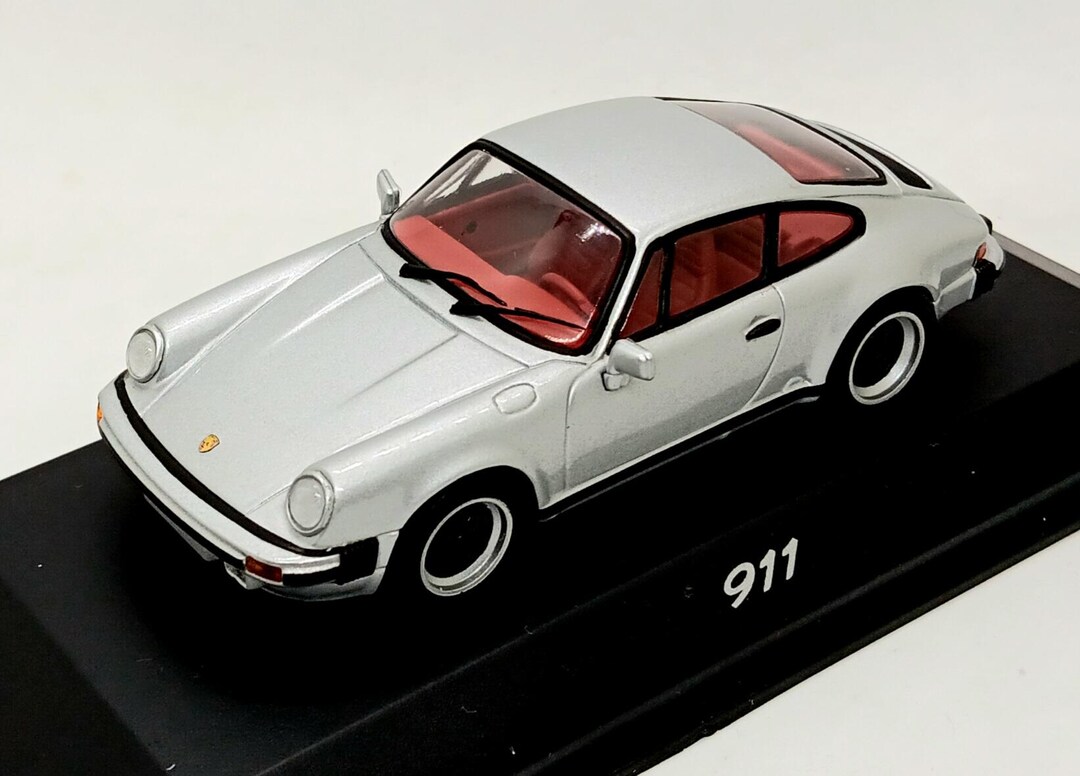 Porsche 911 2nd Gen in Metallic Silver ( 1974 ) Modelcar by Minichamps ...