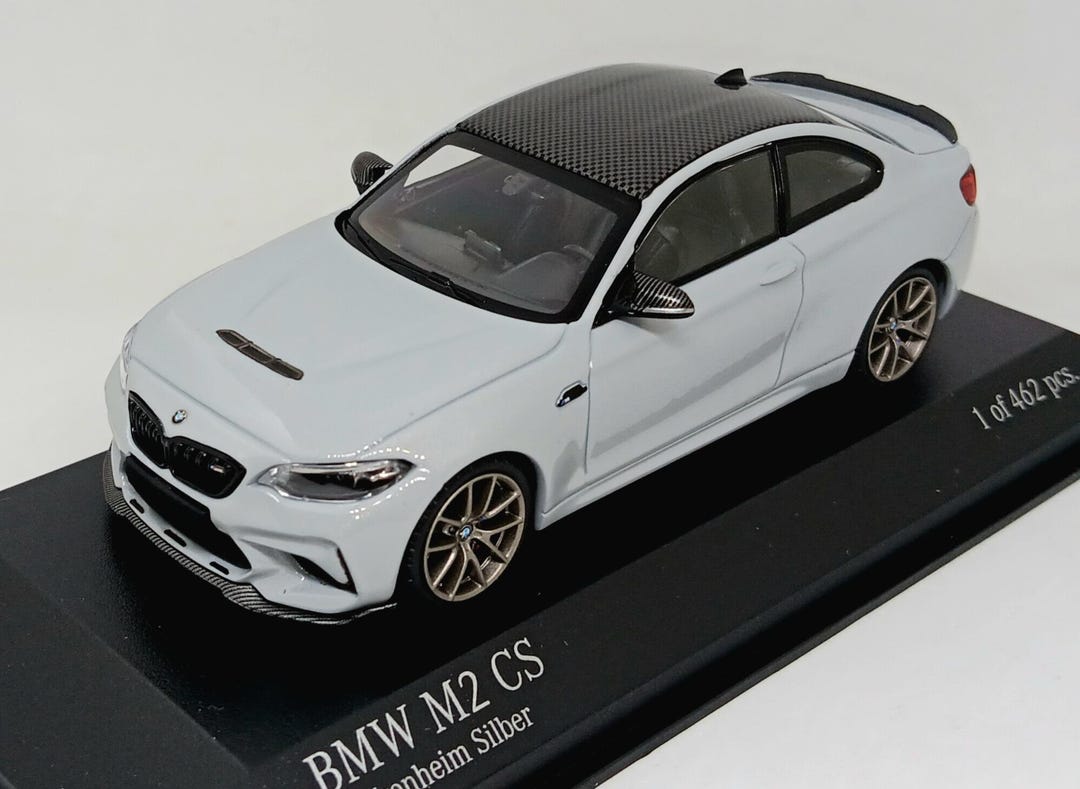 BMW M2 CS in Nurburgring Silver With Gold Rims ( 2020 ) Modelcar by ...