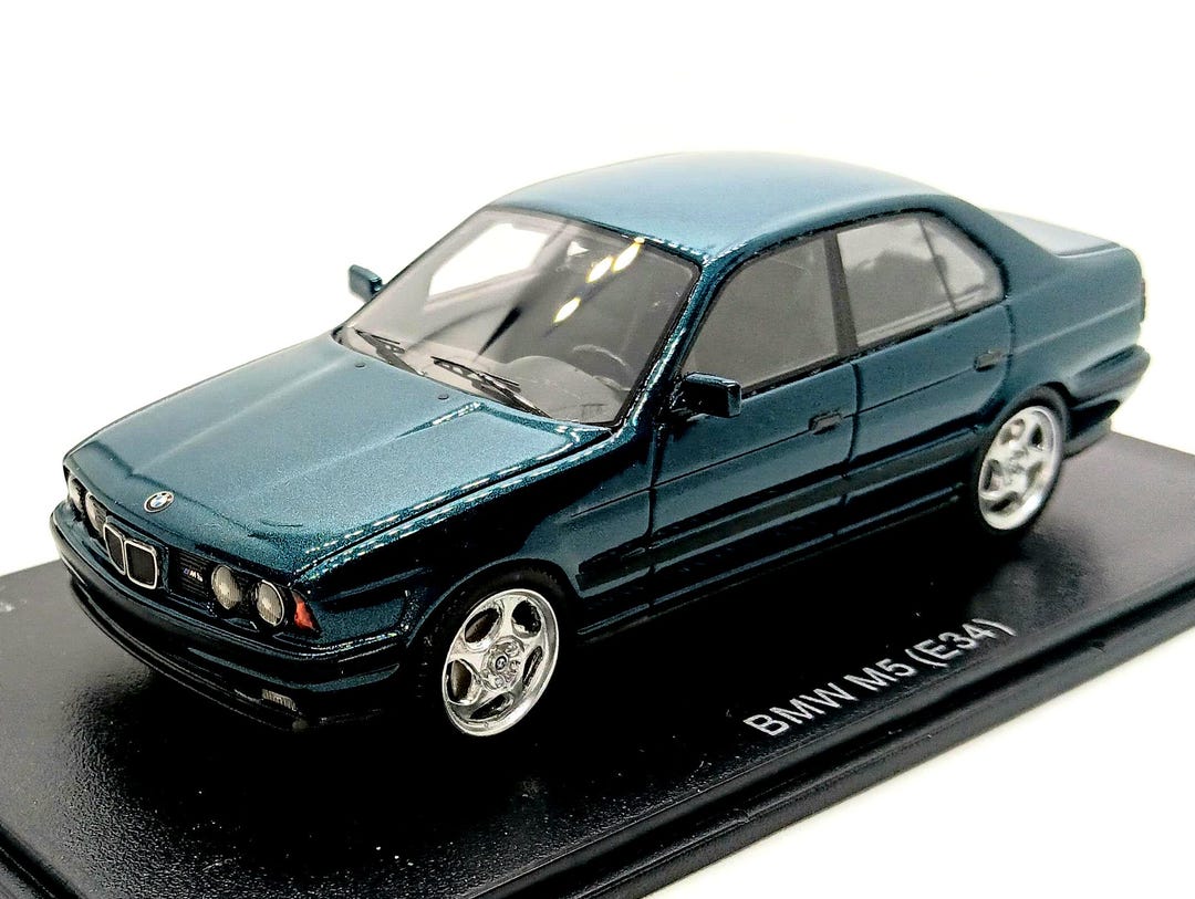 BMW M5 E34 - Dark Green Metallic ( 1995 ) Modelcar by Neo, Scale 1/43 ...