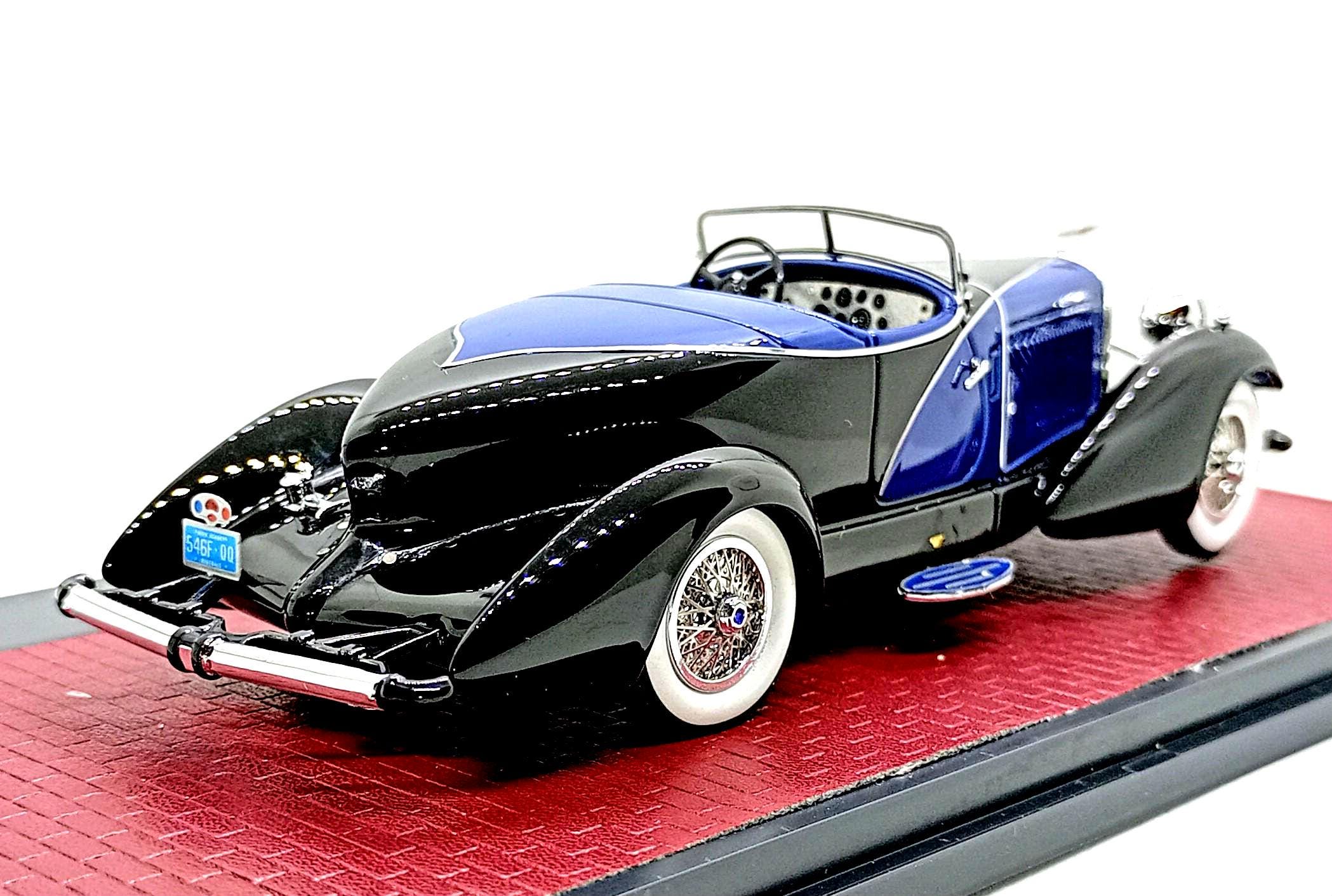 Duesenberg J SWB French True Speedster, Coach by Figoni - Black / Blue ...