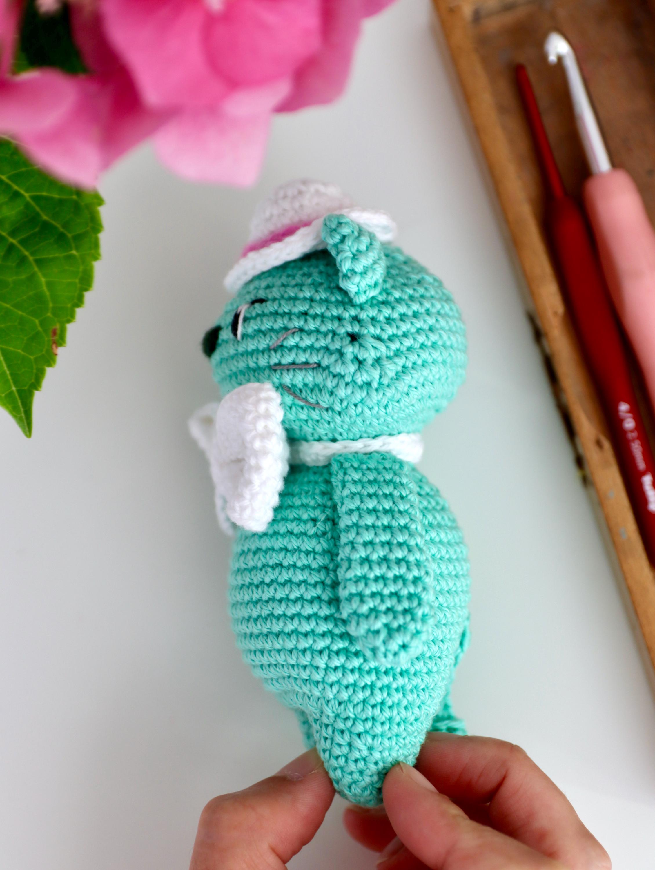 Crochet Pattern of a Very Elegant Round Cat - Etsy