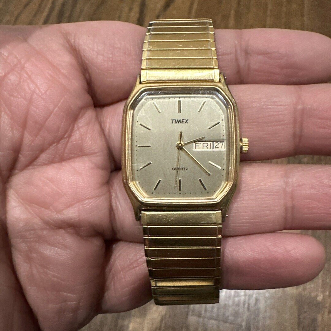 Running Vintage Timex LA CELL Quartz Analog Men's Gold Tank Watch 28mm ...