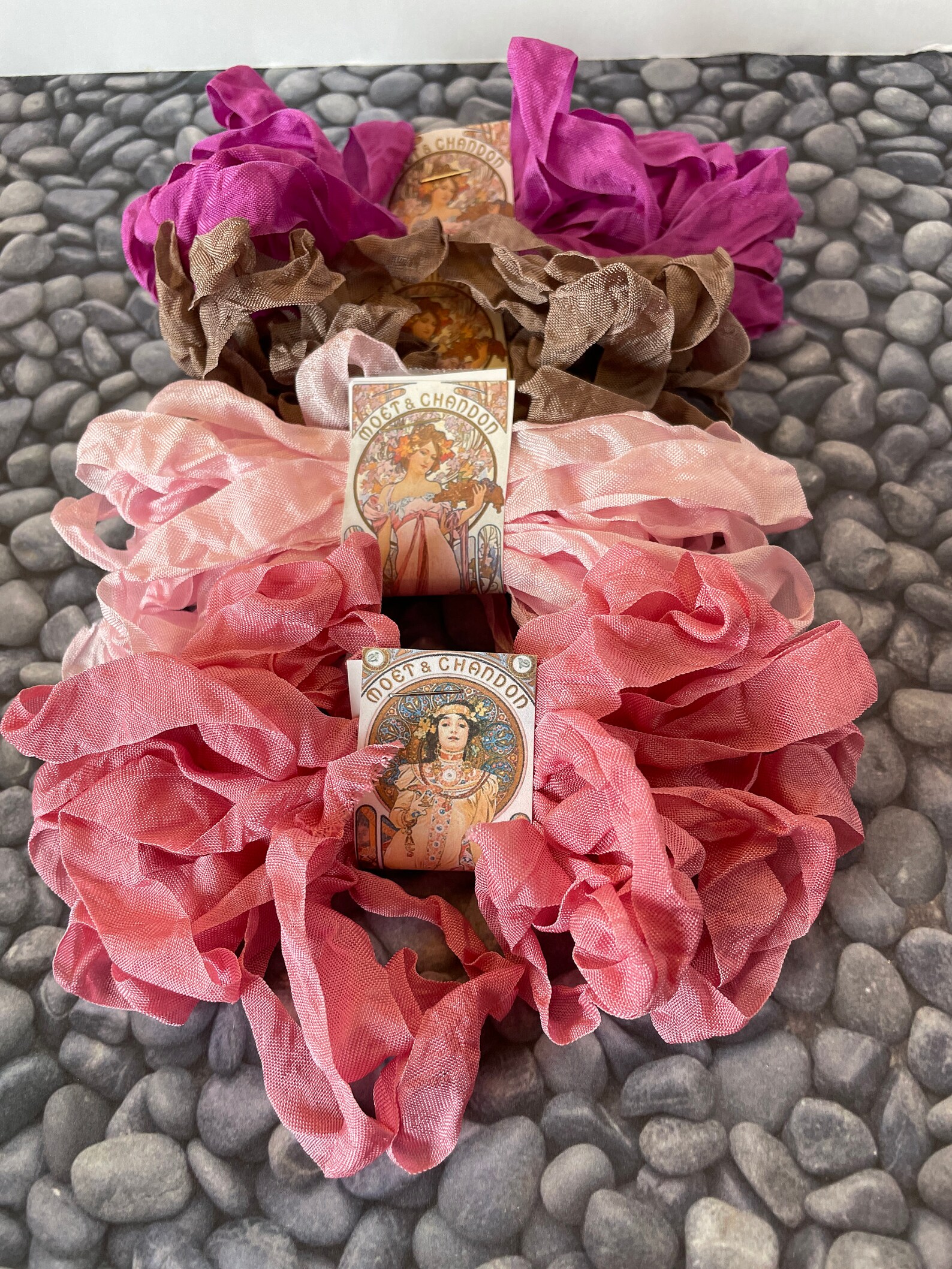 20 Yards Vintage Hug Snug Seam Binding Ribbon Tsunami Rose - Etsy