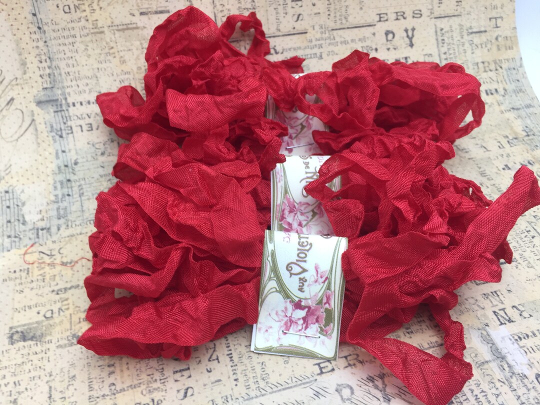 Scrunched Crinkled Lipstick Red Seam Binding 1/2" Inch Wide 5 Yards ...