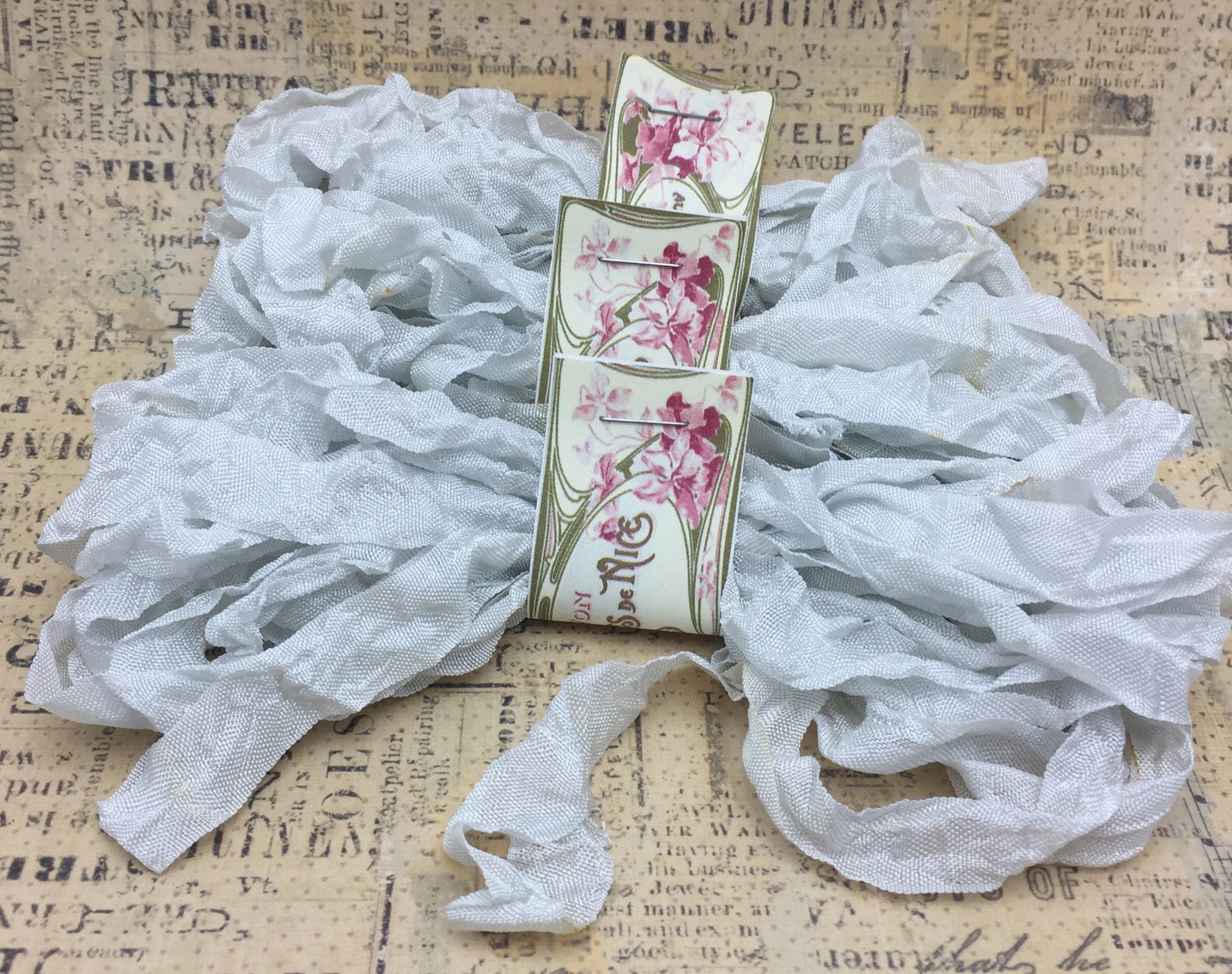 Scrunched Crinkled Silver Seam Binding 1/2" Inch Wide 5 Yards Scrap ...
