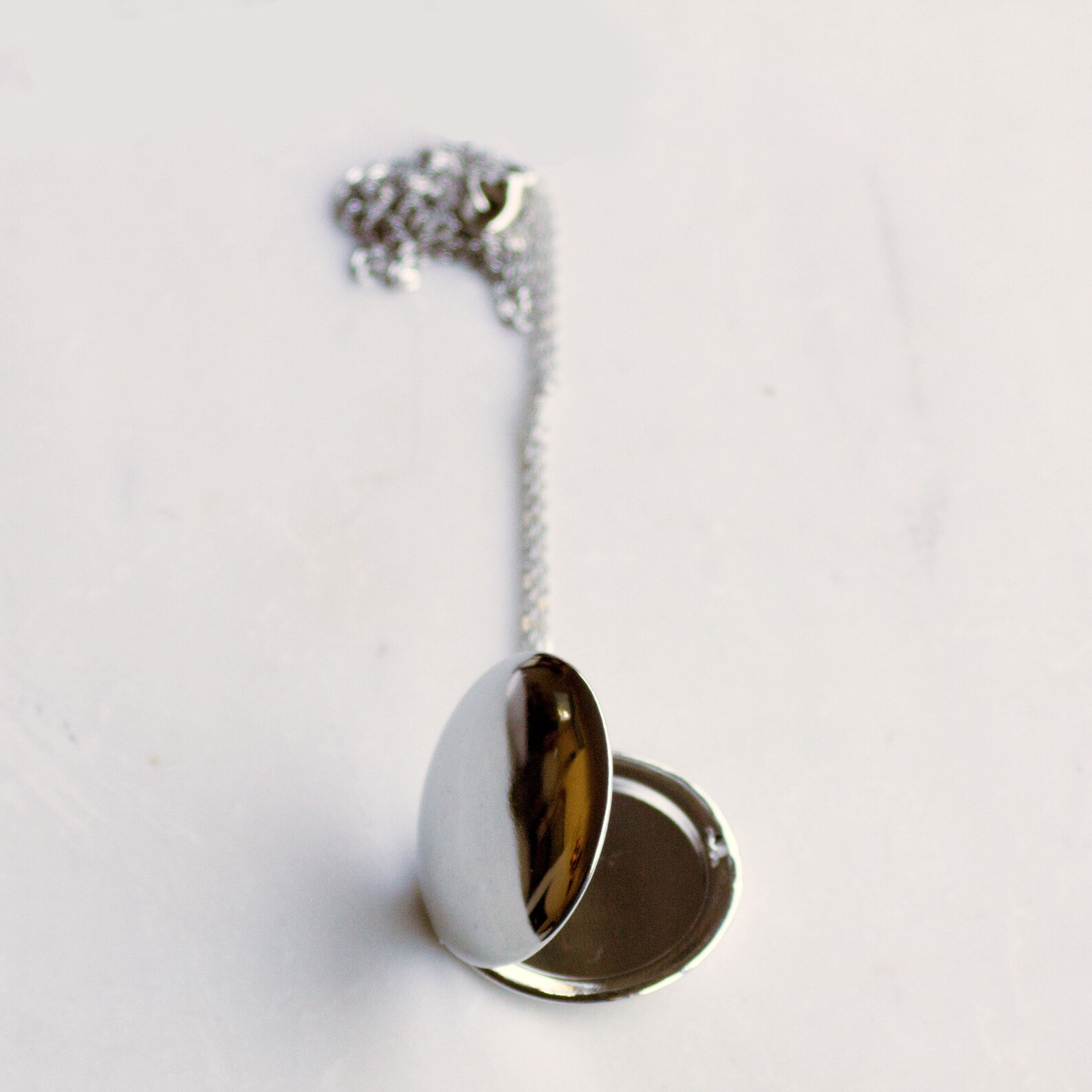 Modern Silver Plated Locket Necklace: Personalized Photo Keepsake - Etsy