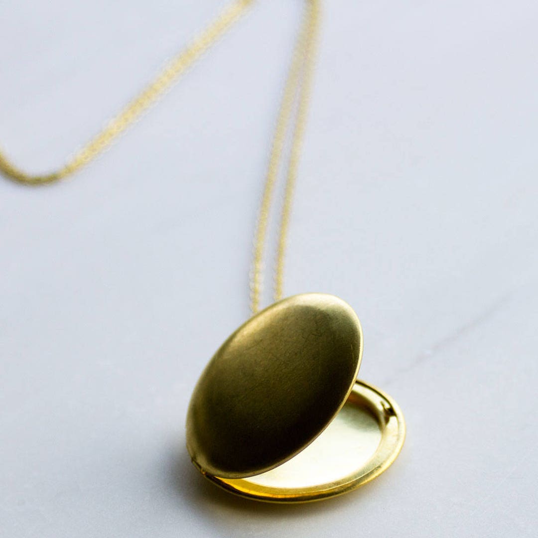 Simple Modern Gold Locket Keepsake Locket Personalized Gift - Etsy
