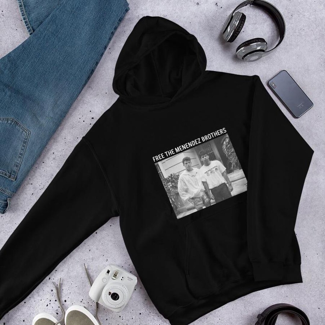 FREE the MENENDEZ BROTHERS, Justice for Lyle and Erik Menendez Unisex ...