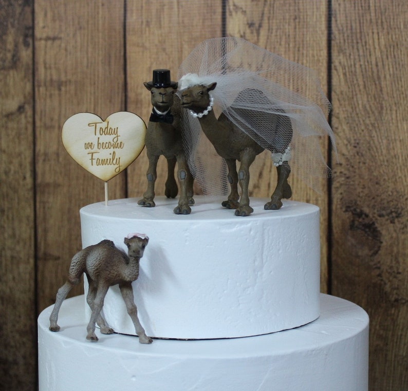Camel Cake Topper - Etsy