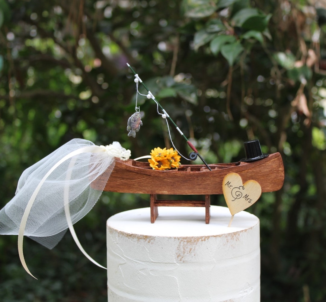 Fishing Wedding Cake Topper, Kayak-bride and Groom-sunflowers-grooms ...