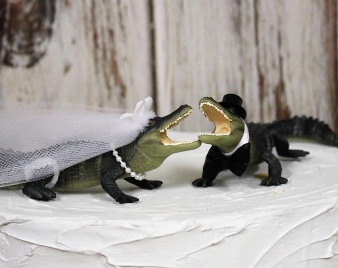 Alligator Lover Wedding Cake Topper Florida Gators Mascot University of ...
