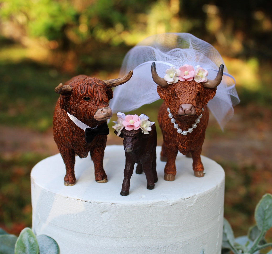 Highland Cow-bull-wedding-cake - Etsy
