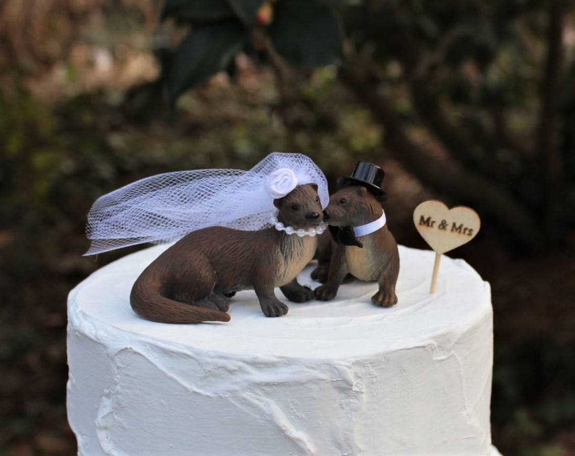 River Otter Wedding Cake Topper Bride-groom-animal-wooden - Etsy