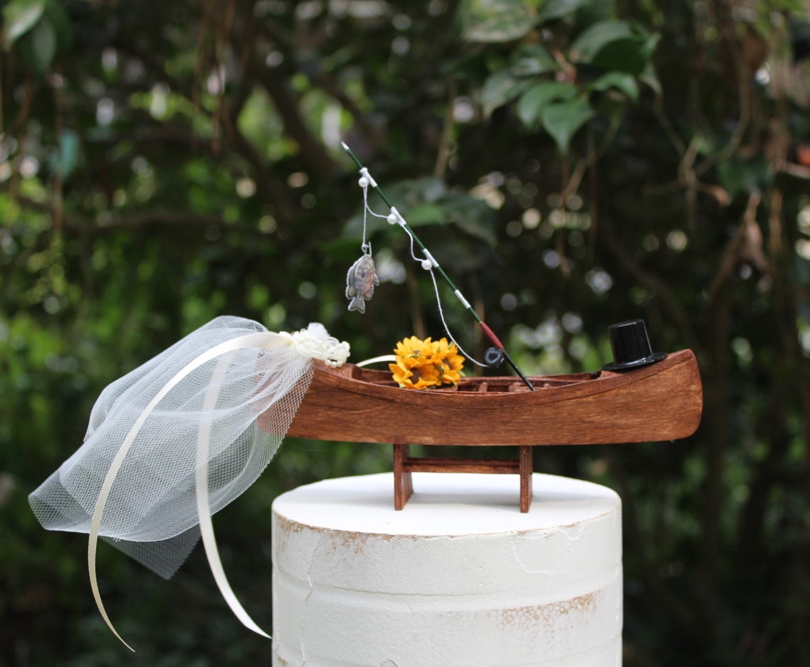 Fishing Wedding Cake Topper, Kayak-bride and Groom-sunflowers-grooms ...