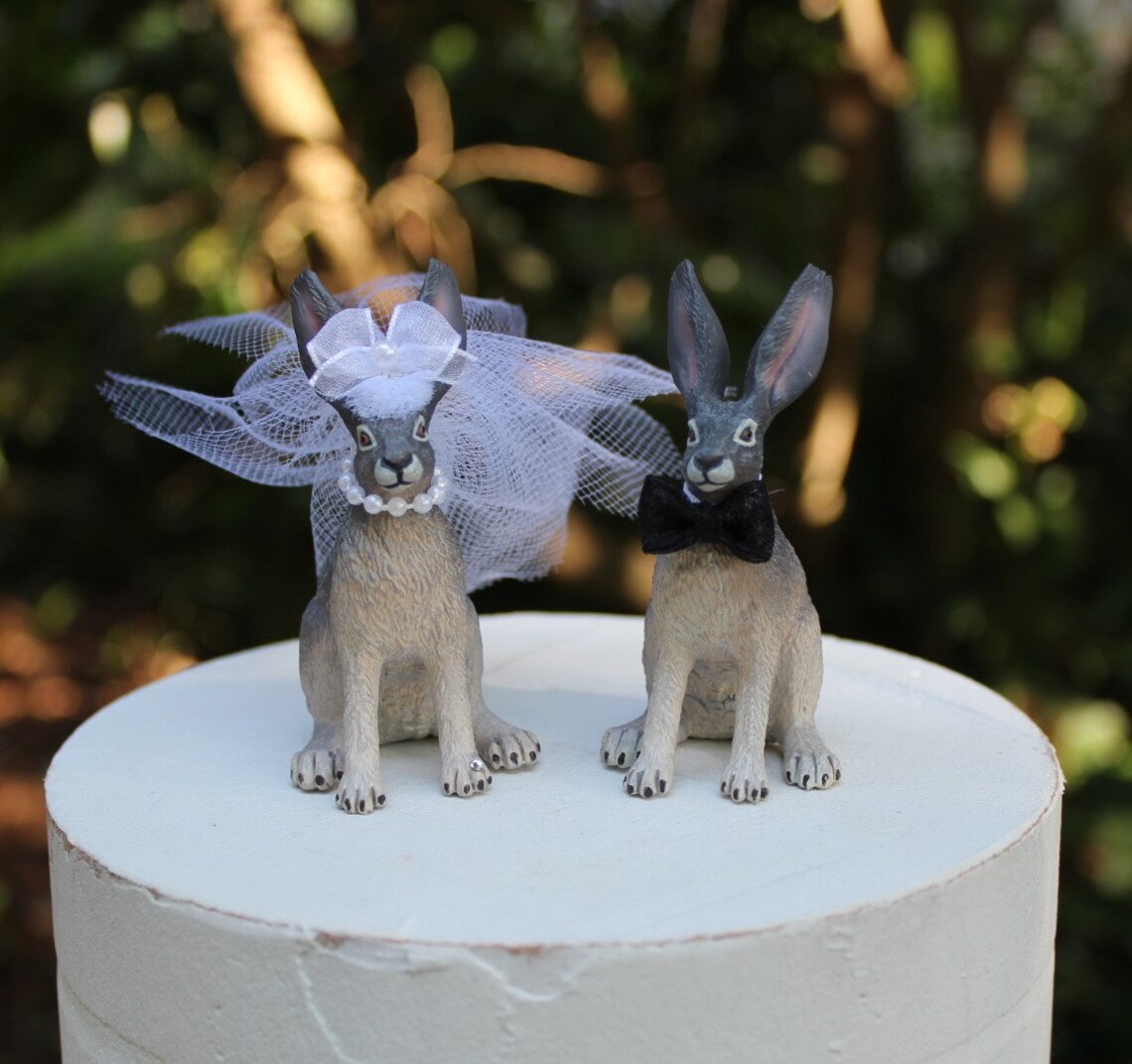 Rabbit-hare-wedding-cake | Etsy