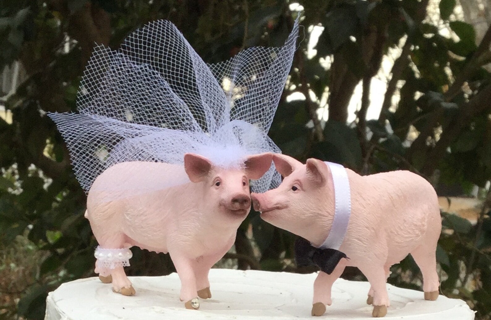 Wedding Cake Topper Pig Cake Topper Bride and Groom Cake - Etsy