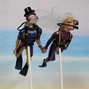 Scuba Divers Cake Topper, Ocean, Bride, Groom, Beach, Wedding, Unique ...