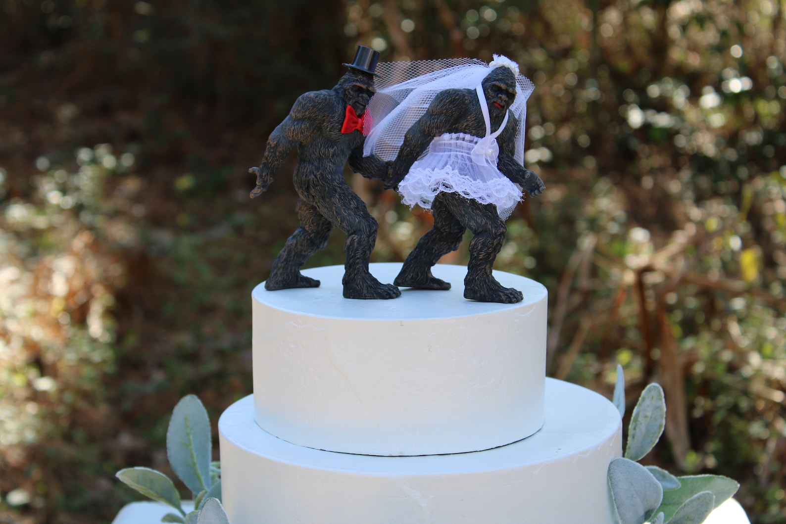 Bigfoot Cake Topper Bride Groom Animal Funny Unique - Etsy