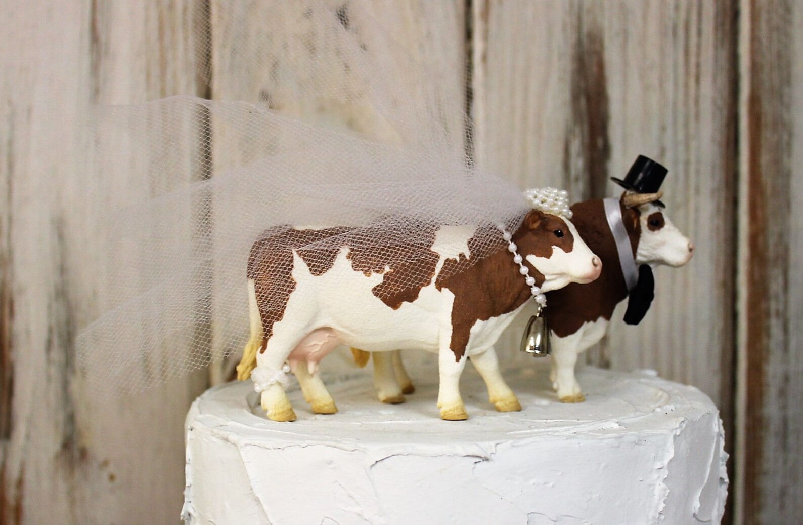 Cow Cake Topper-animal Wedding Cake Topper-farm-sentimental - Etsy