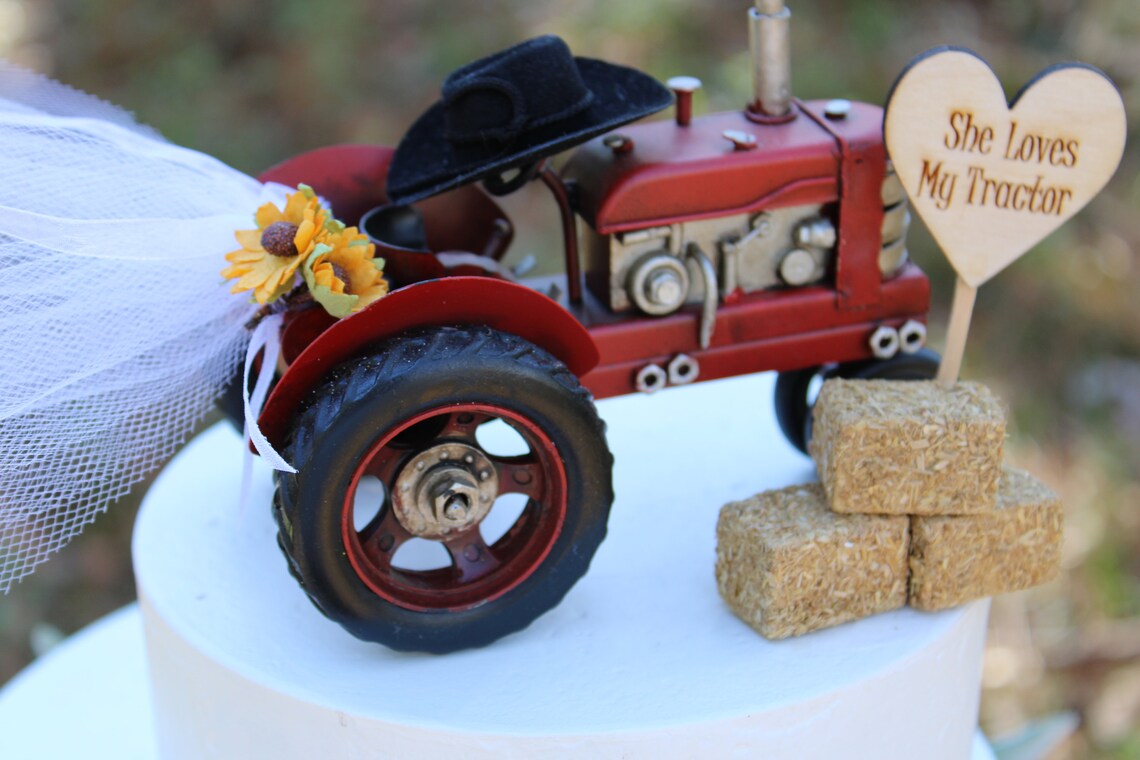 Tractor-wedding-cake | Etsy