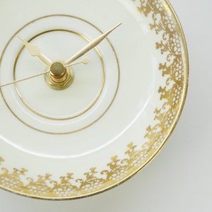 Vintage Plate Clock - Etsy