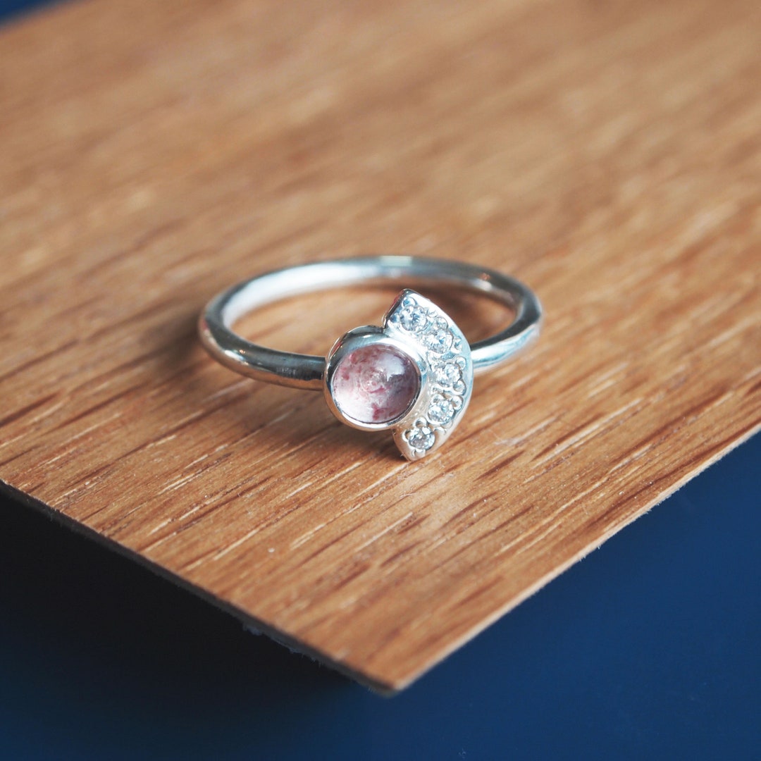 Strawberry Quartz Fan Ring, Fan Ring, Strawberry, Stacking Ring ...