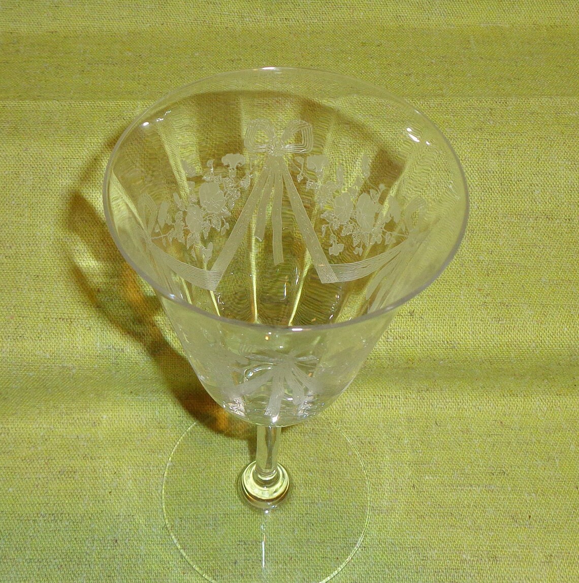 Vintage Glass Needle Etched Optic Ribbons and Flowers Wine Cocktail ...