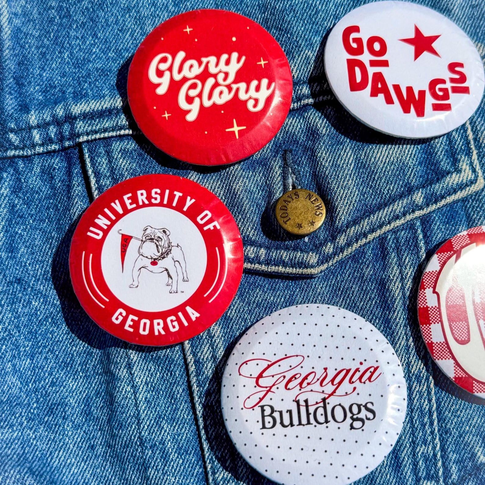 College Football Game Day Buttons | Sorority Style Tailgate Pins | 6 ...