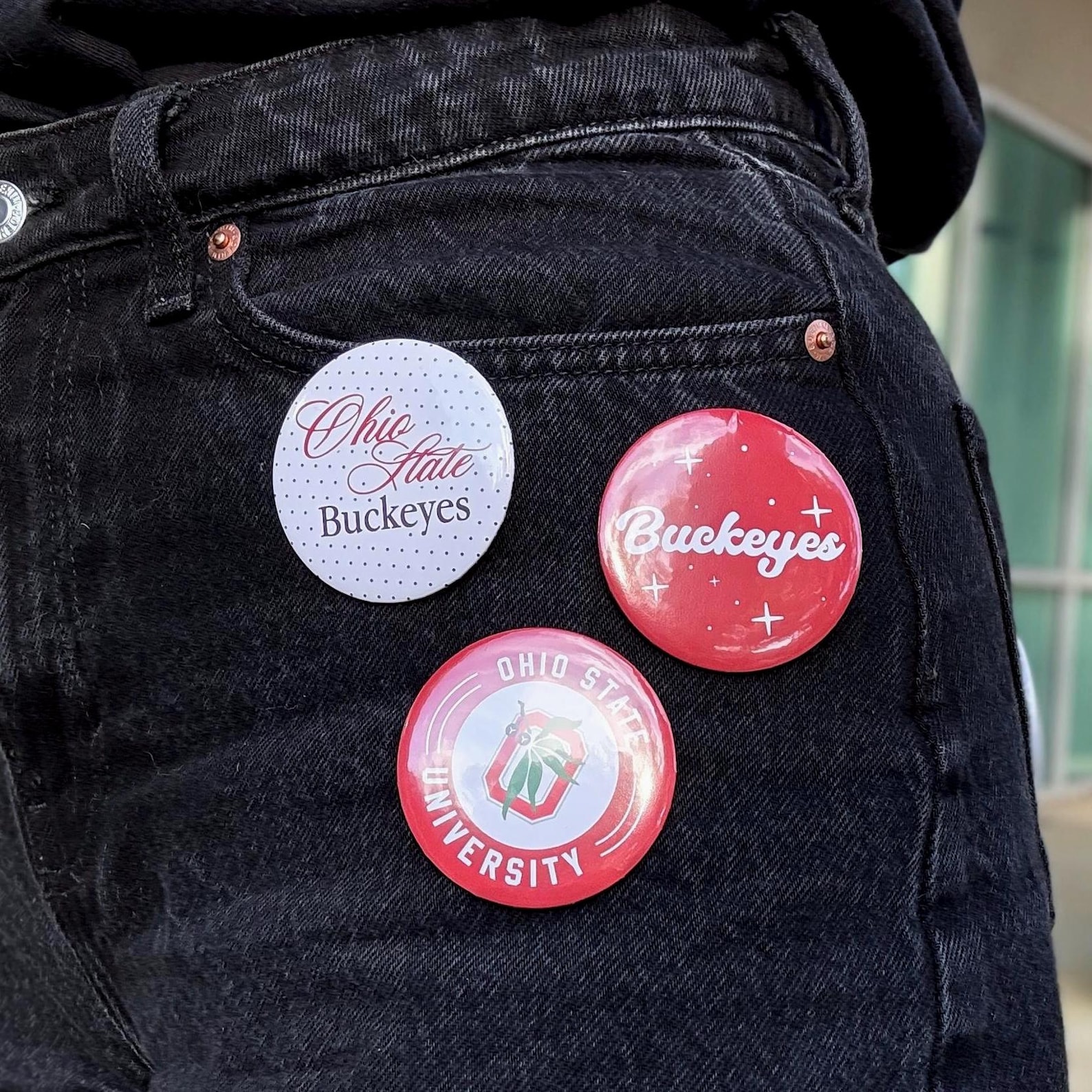 College Football Game Day Buttons | Sorority Style Tailgate Pins | 6 ...