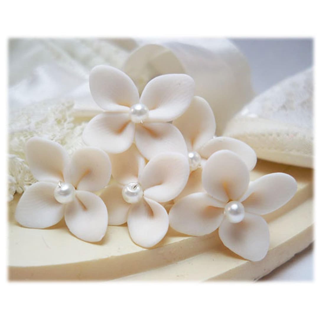 Hydrangea Pearl Hair Pins: Petite Bridal Flower Accessories (Set of 5 ...