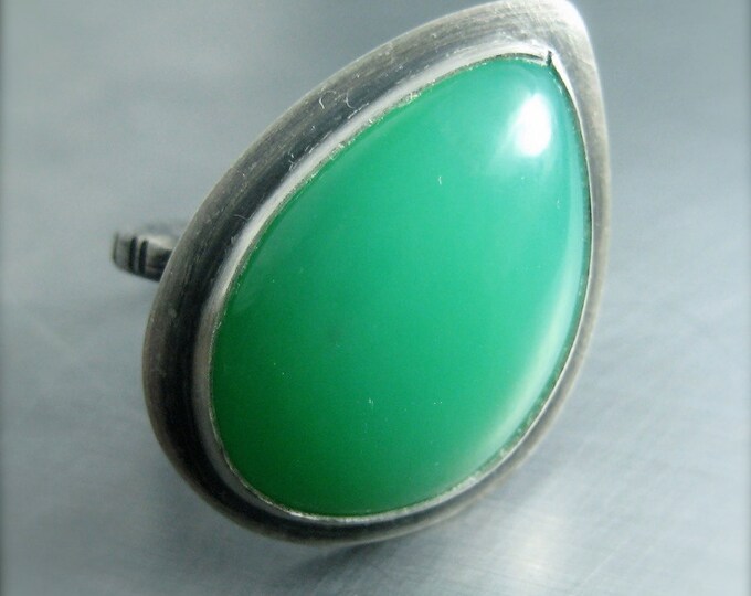 Chyrsoprase Leaf Ring. Sterling Silver. - Etsy